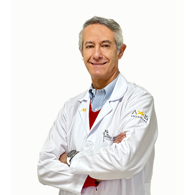 Mario Riofrío Villavicencio - Axxis Hospital de Especialidades